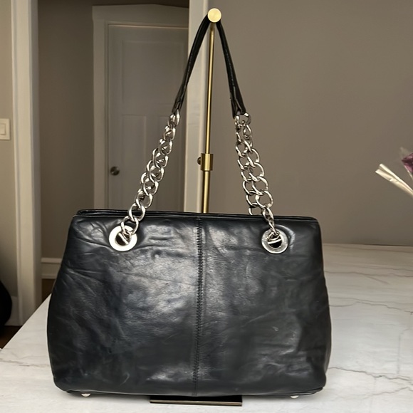 Stuart Weitzman | Bags | Stuart Weitzman Quilted Leather Bag | Poshmark